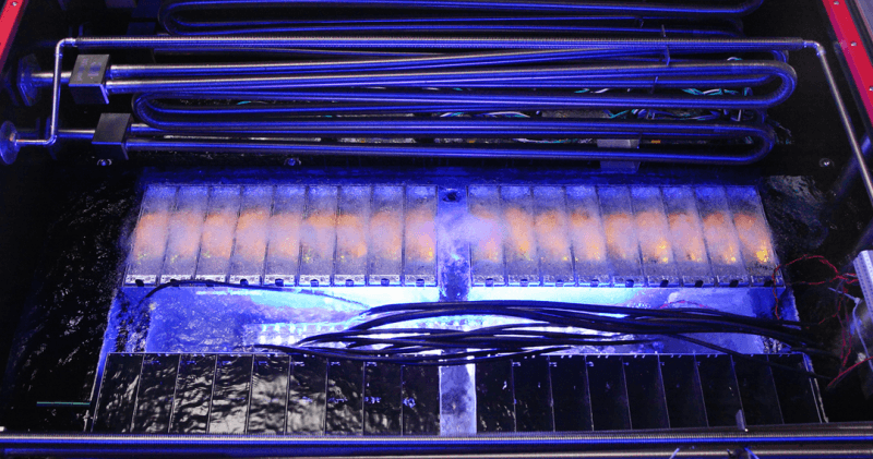 Intel and SGI trial submerging servers in liquid to cool them - TechSpot Intel and SGI trial submerging servers in liquid to cool them - TechSpot