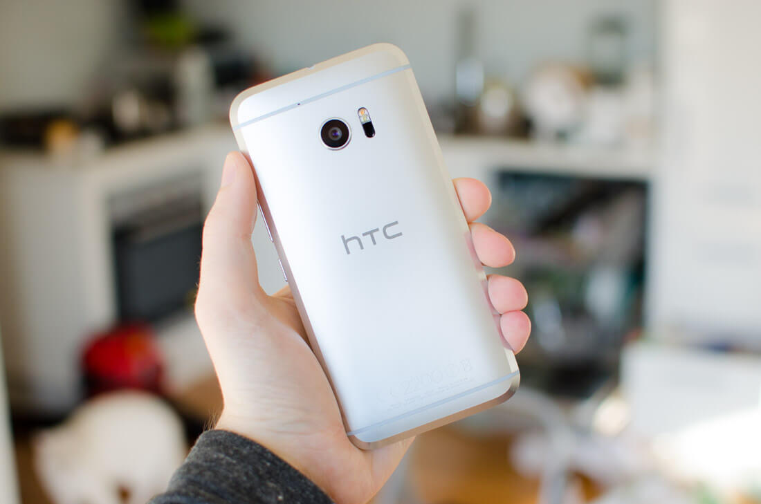 HTC 10 Review > HTC's Best Smartphone in Years | TechSpot