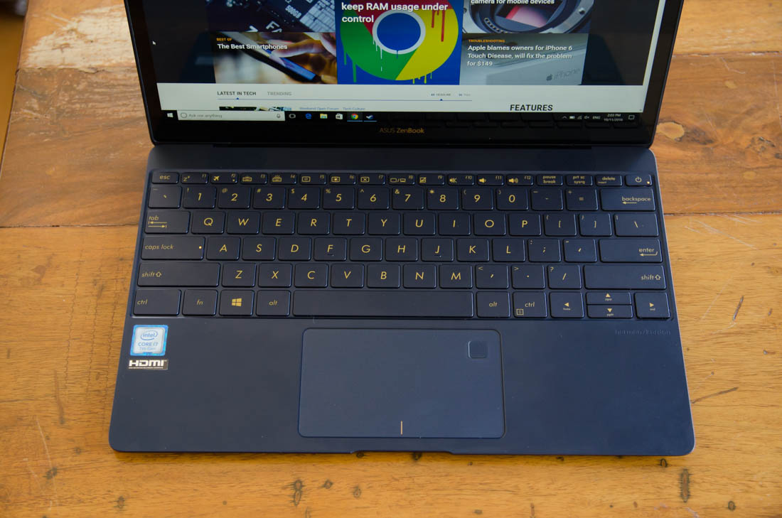 Asus ZenBook 3 Review > Display, Keyboard and Trackpad | TechSpot