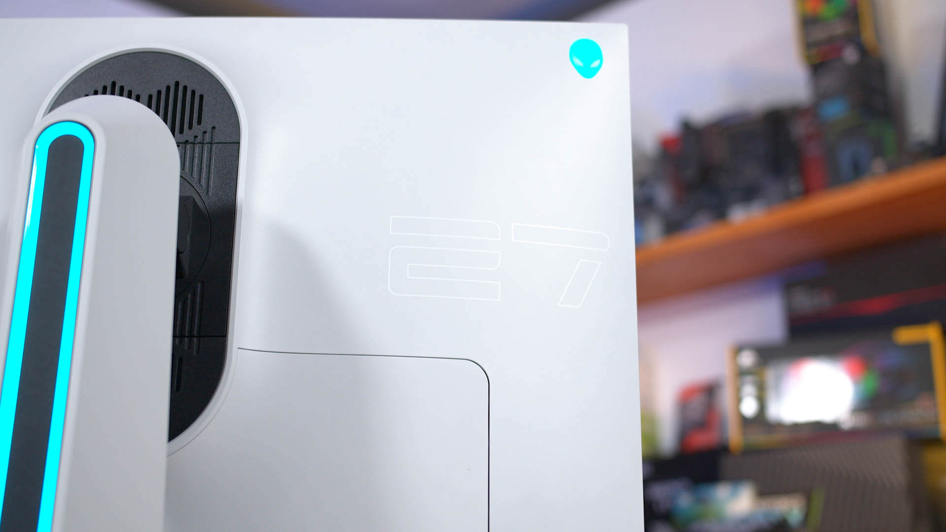 Alienware AW2721D 27" Gaming Monitor Review | TechSpot