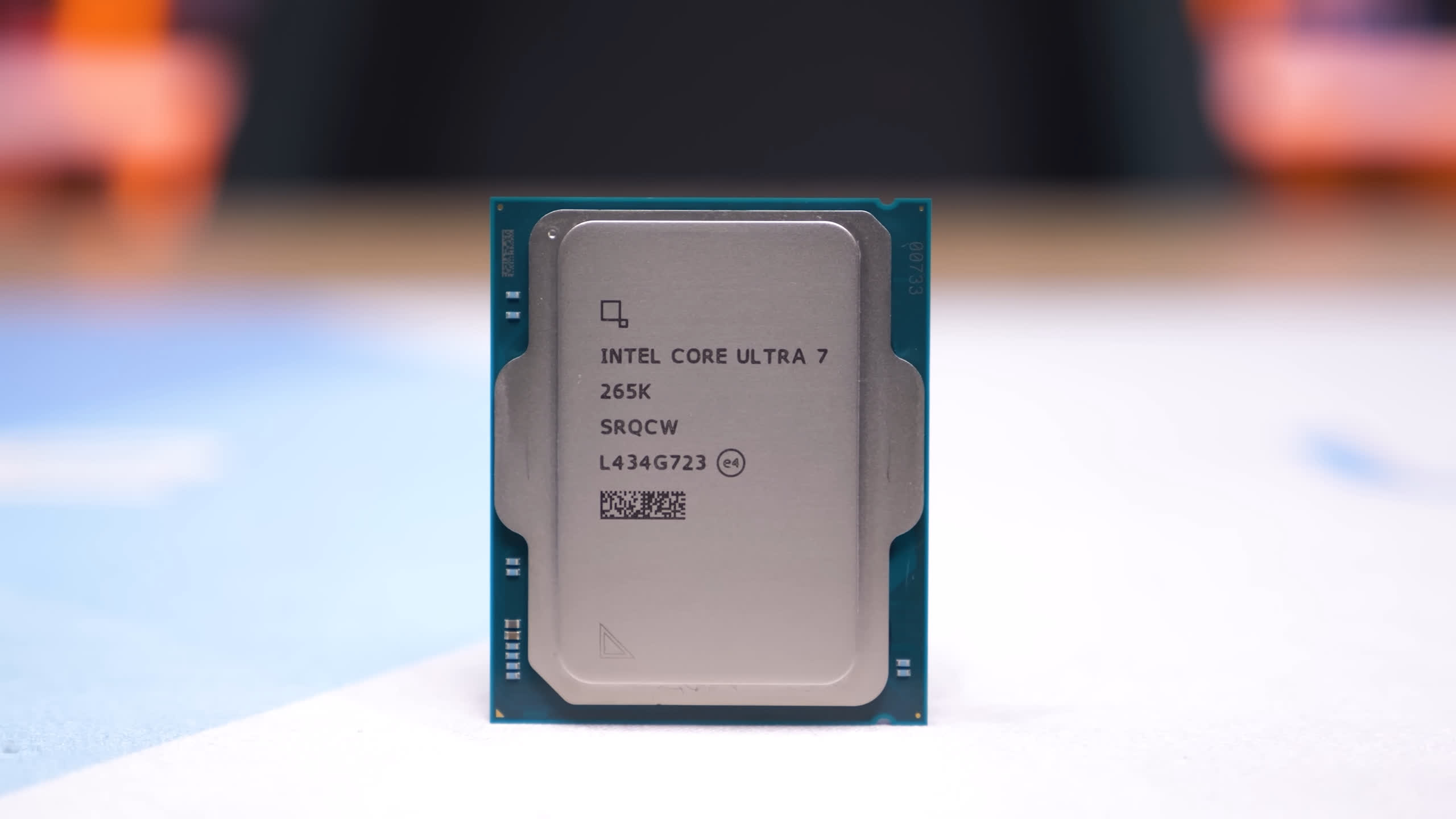 CPU and GPU Scaling: Intel Core Ultra 7 265K vs AMD Ryzen 5 7600X ...