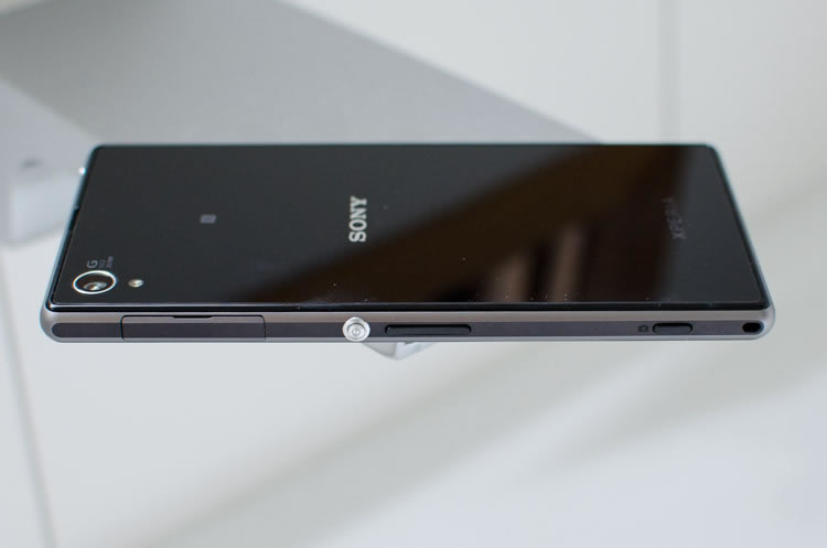 Sony Xperia Z1 Review | TechSpot
