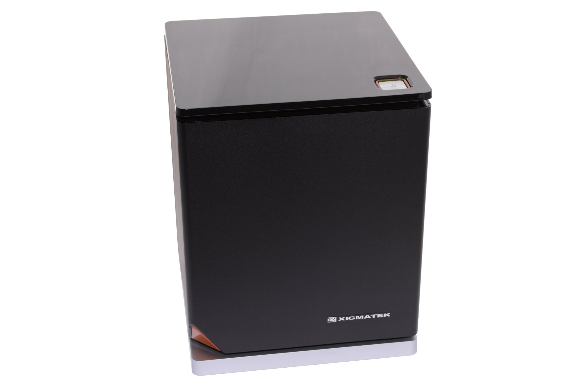 Xigmatek Nebula Case Review Photo Gallery - TechSpot