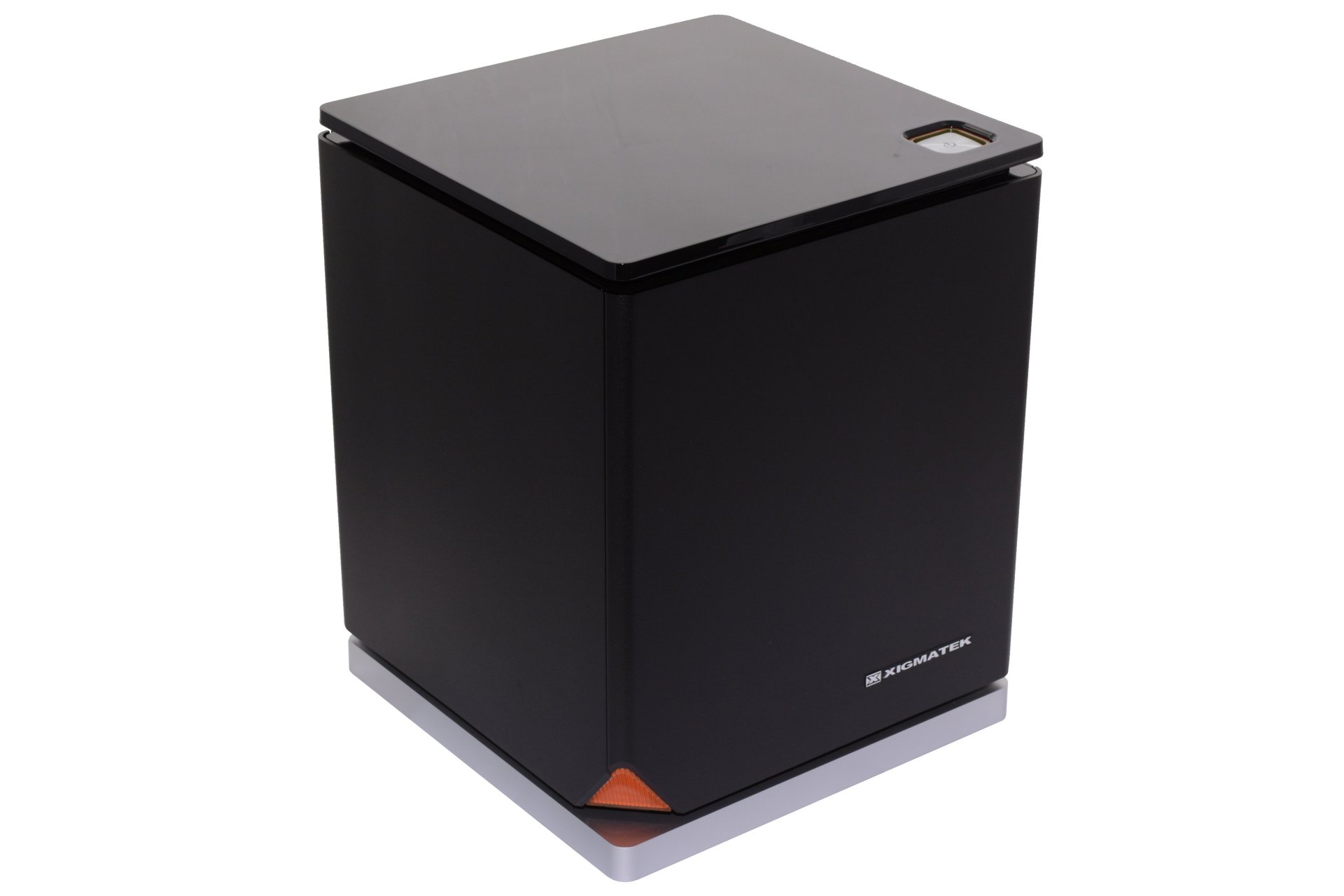 Xigmatek Nebula Case Review Photo Gallery - TechSpot