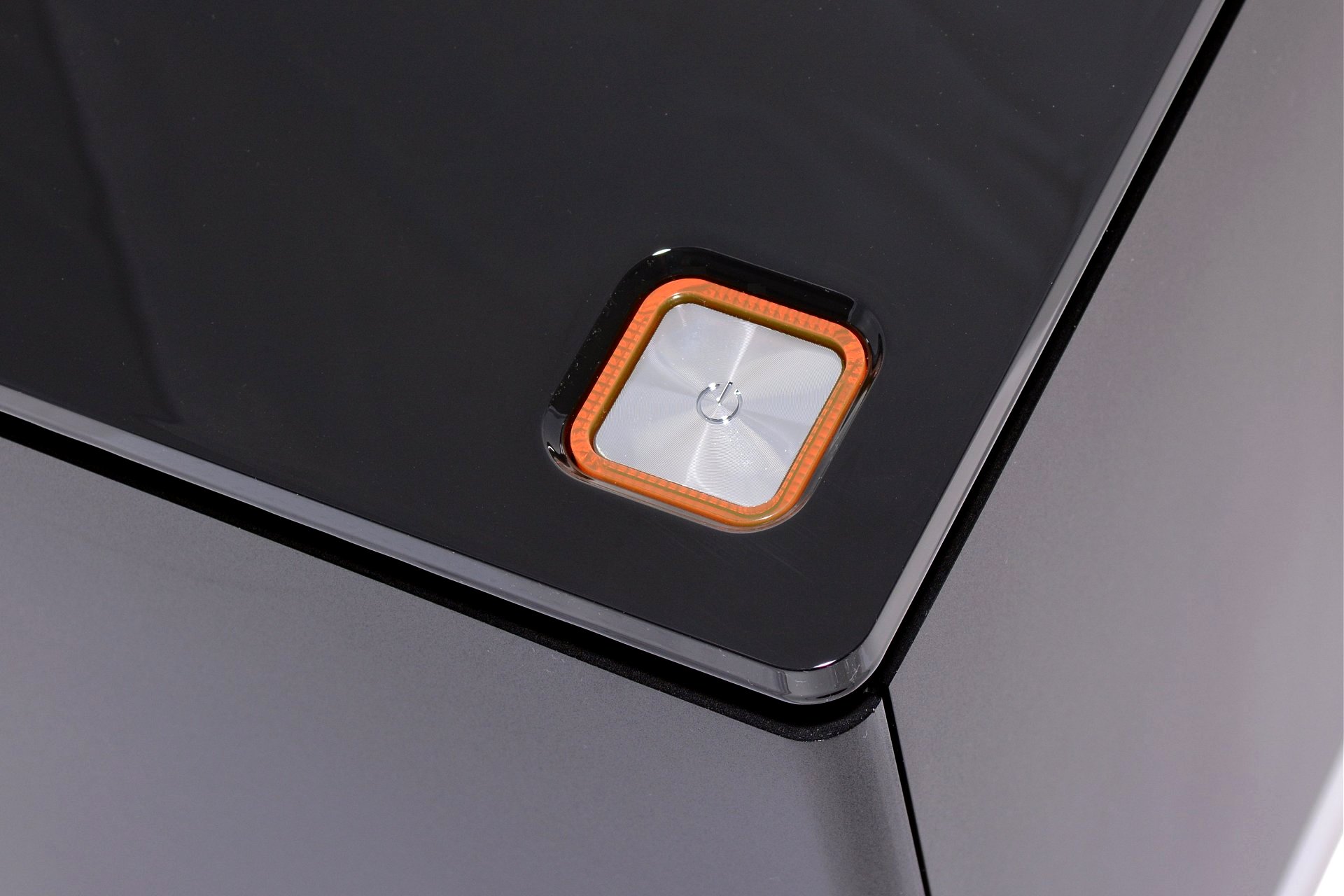 Xigmatek Nebula Case Review Photo Gallery - TechSpot