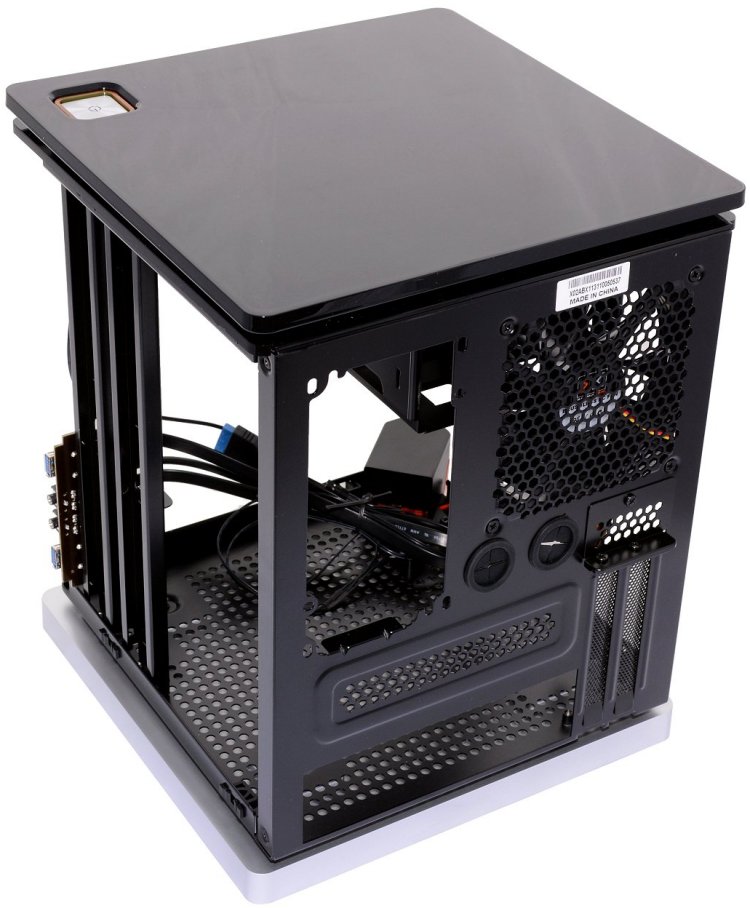 Xigmatek Nebula Case Review > Internal Design | TechSpot
