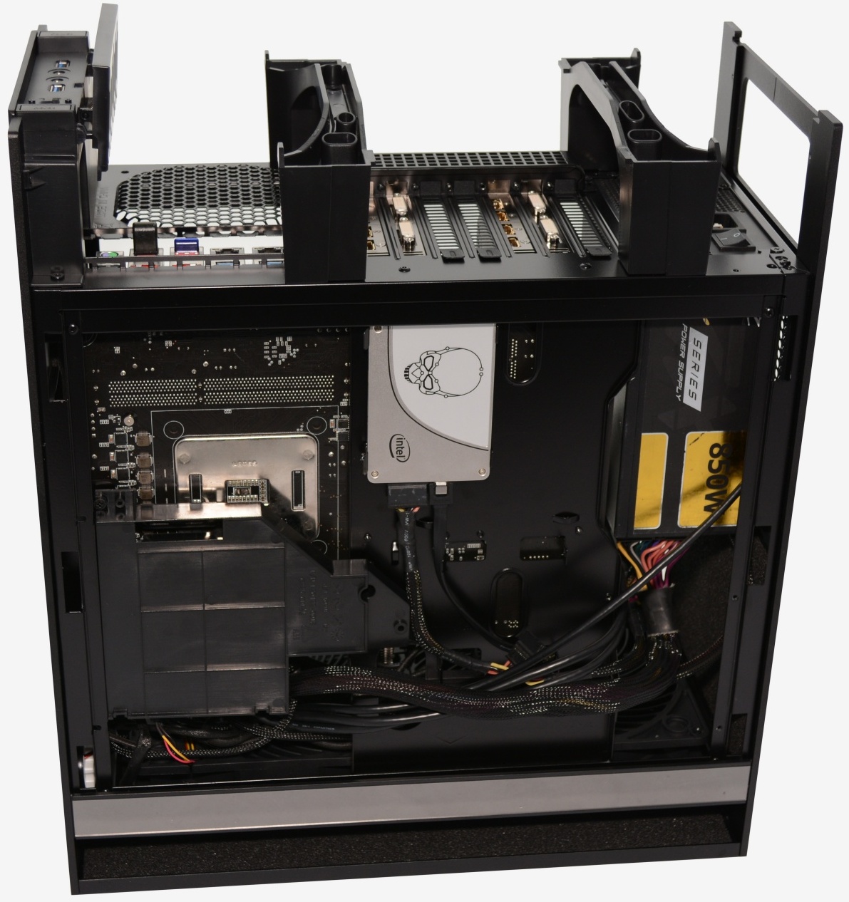 Silverstone Fortress FT05 Mid-Tower Case Review > Installation ...