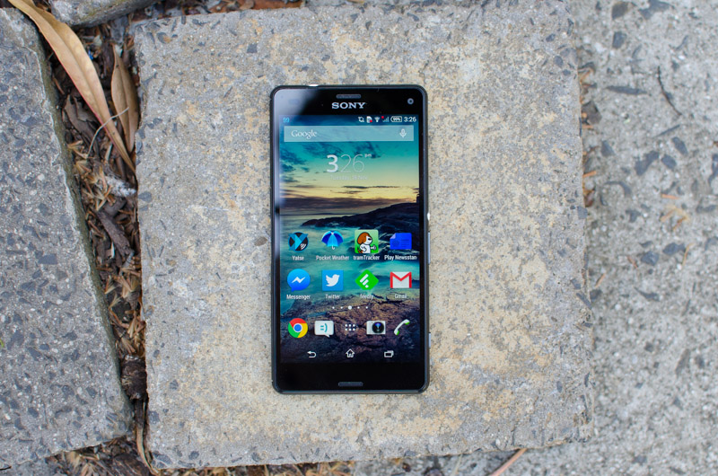 Sony Xperia Z3 Compact Review | TechSpot