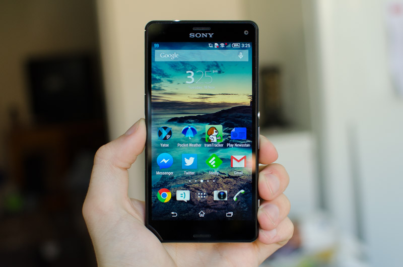 Sony Xperia Z3 Compact Review > Display | TechSpot