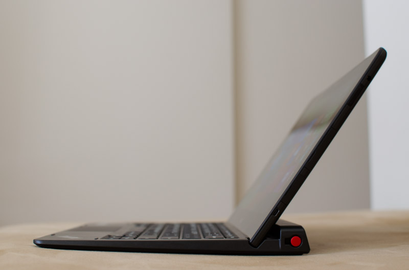 Lenovo ThinkPad Helix Review > Display, Ultrabook Keyboard Dock | TechSpot