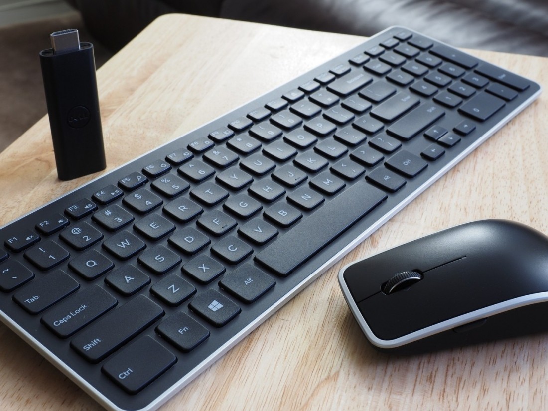 Dell Venue 8 7000 Review > Dell Cast, Productivity Mode, Performance ...