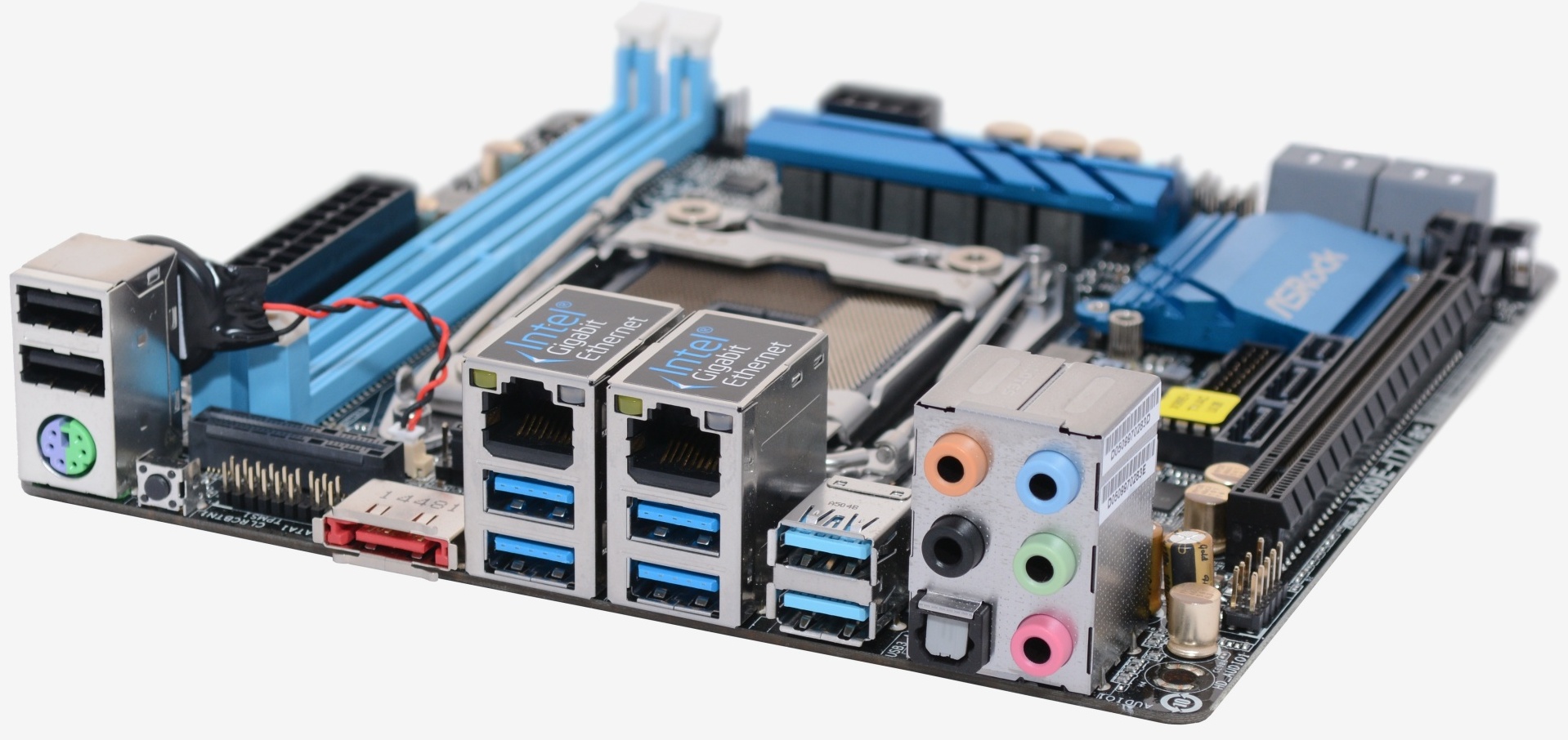 Asrock X99E-ITX/ac Mini-ITX Motherboard Review > Board Layout & Design ...