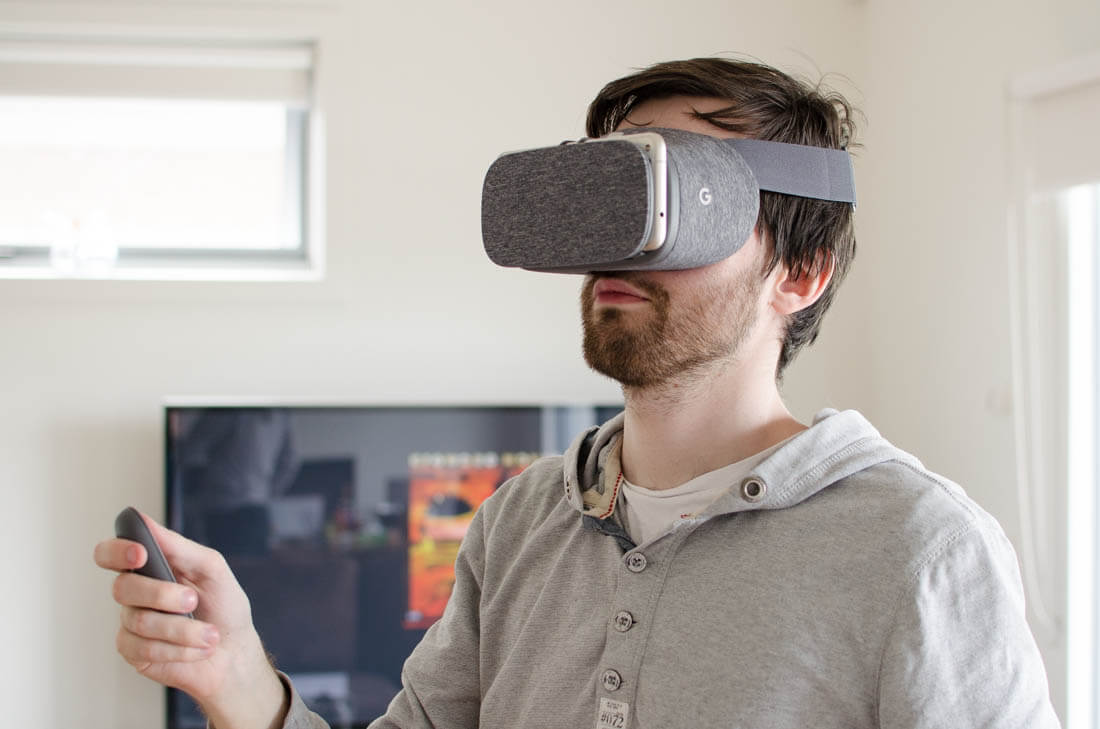 Hands-On with Google Daydream and Daydream View | TechSpot