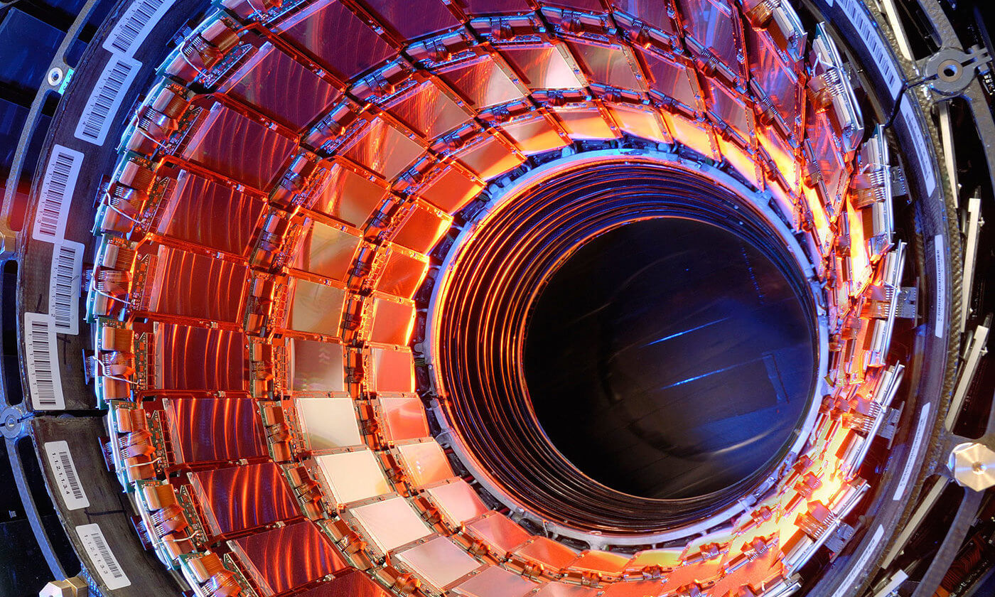 Stanford researchers create miniaturized particle accelerator using ... Stanford researchers create miniaturized particle accelerator using ...