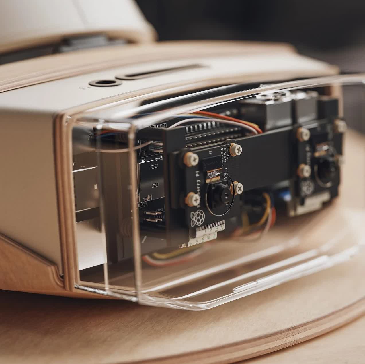 Retro-inspired Raspberry Pi headset reimagines 90s virtual reality ...