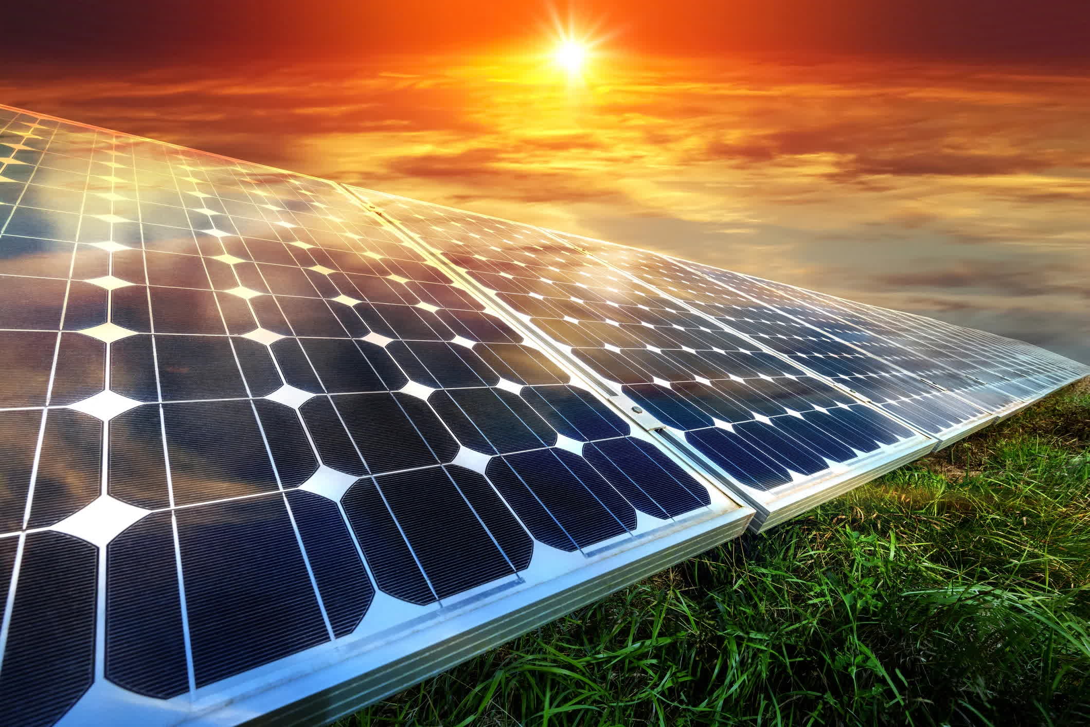 Silicon-perovskite solar cells are on the verge of revolutionizing ... Silicon-perovskite solar cells are on the verge of revolutionizing ...