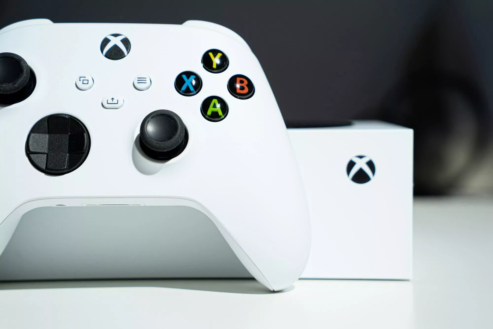 Microsoft says it isn't giving up on Xbox hardware despite Walmart and ...