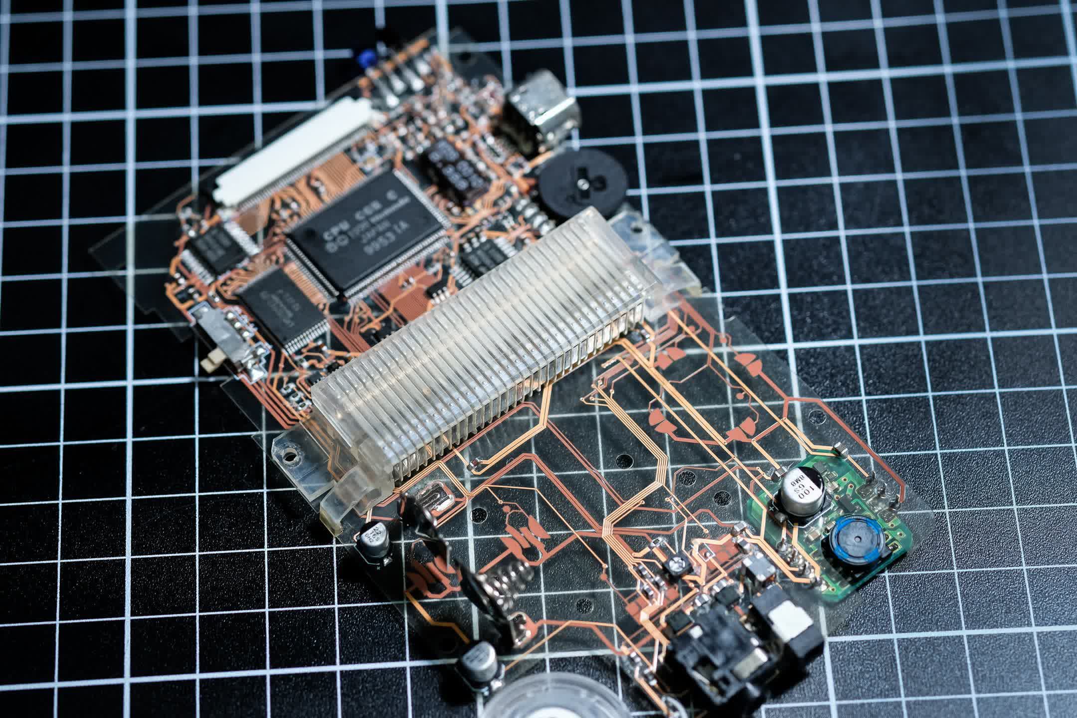 Transparent Game Boy Color PCB takes retro modding to a new level ...