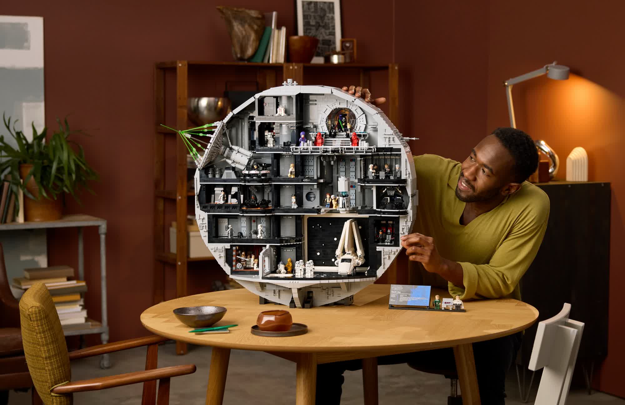Lego's most expensive set ever is the $1,000 Death Star | TechSpot