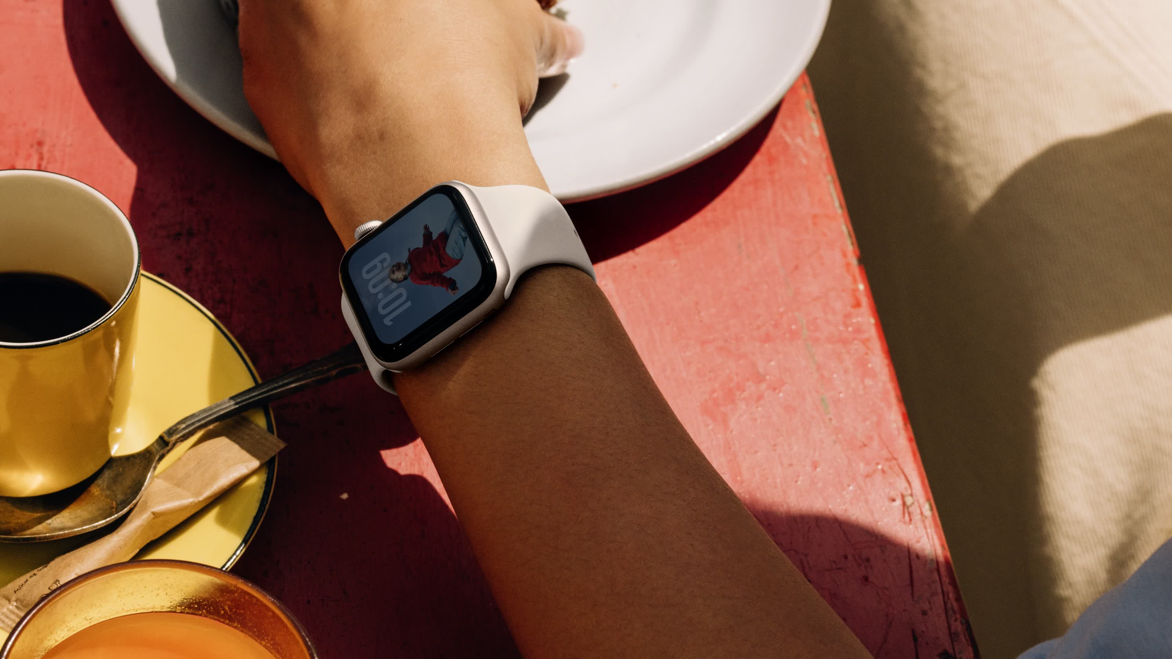 Apple launches three new Apple Watch models with 5G, always-on screens ...