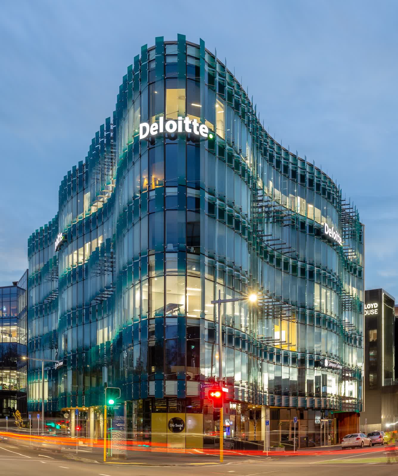 Deloitte admits AI hallucinated quotes in government report, offers ...