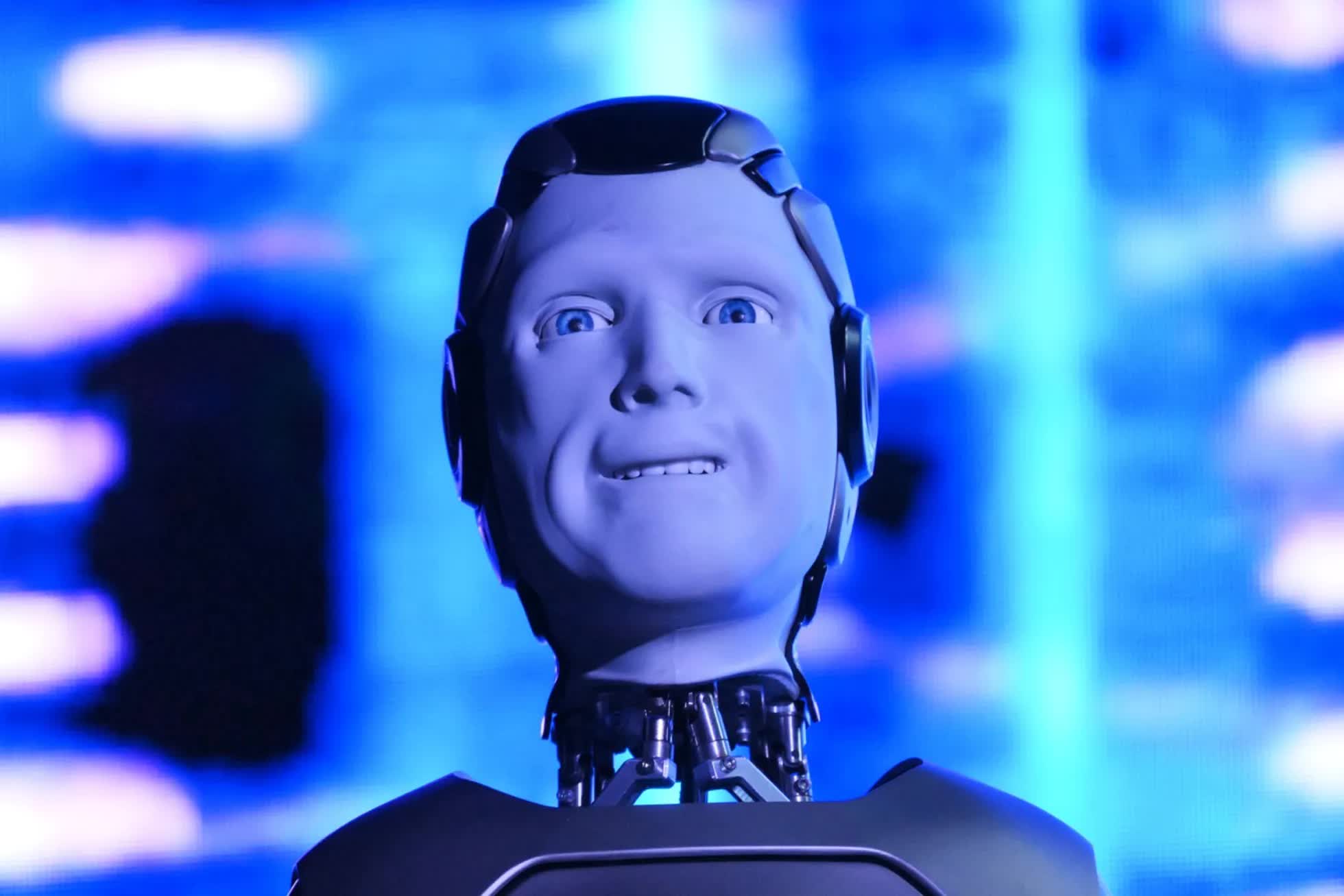 Russia's first humanoid robot debuts – and immediately eats the floor ...