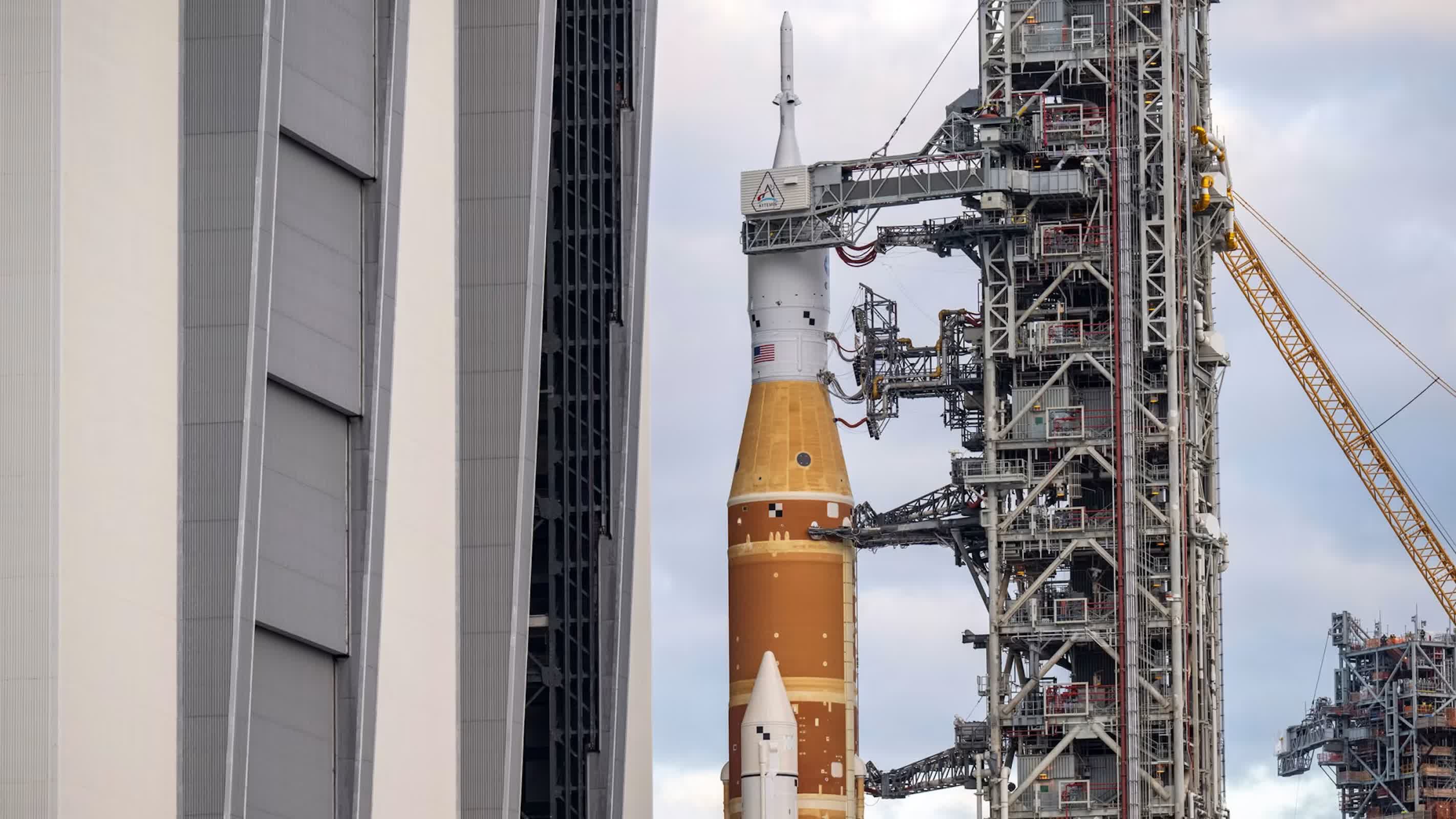 NASA will fly Artemis II with the same Orion heat shield that cracked ...