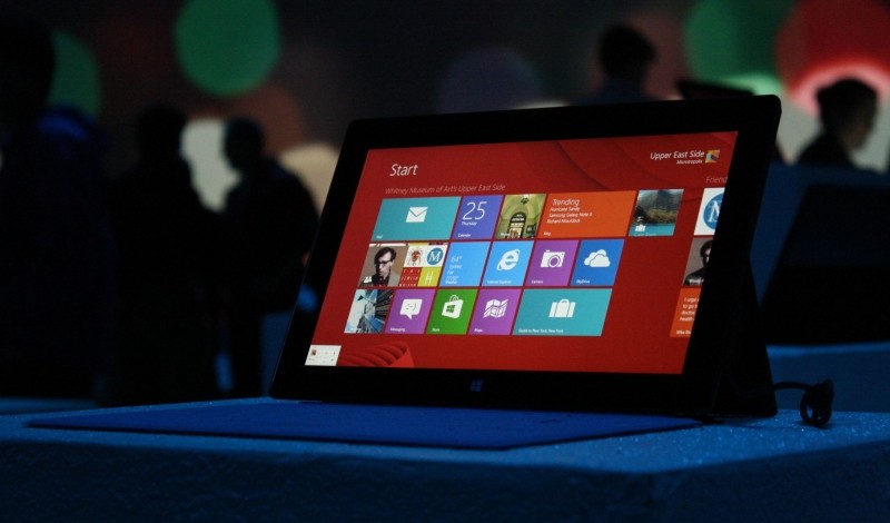 More Windows 8.1 screenshots leak, reveal power button and smarter ...