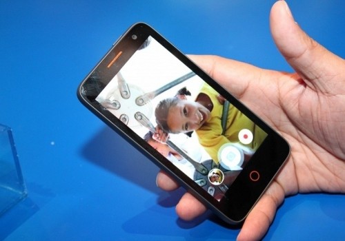 Mozilla Flame, the first Firefox OS reference phone, now available for ...