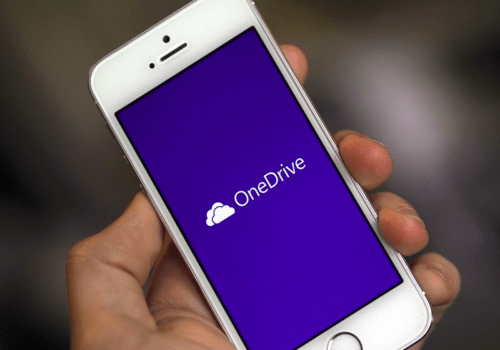 iOS 8 update too big for your device? Microsoft offering 30GB of free ...