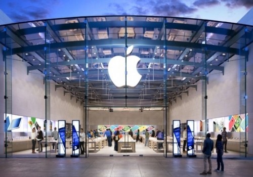 Apple's first retail stores opened 15 years ago today | TechSpot