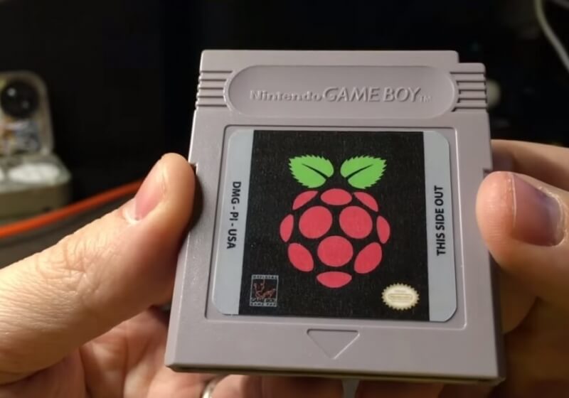 This modded Game Boy features a color display, LiPo battery, extra ...