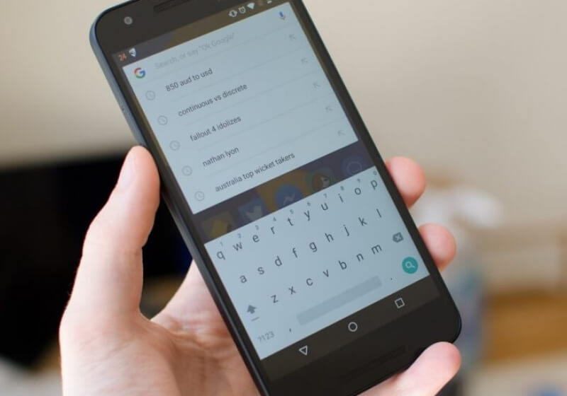 Google updates its Android keyboard with a nifty one-handed mode | TechSpot