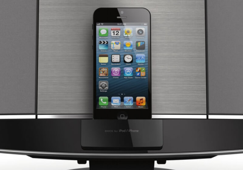 US Patent Office approves Apple 'smart dock' patent for iPhone | TechSpot