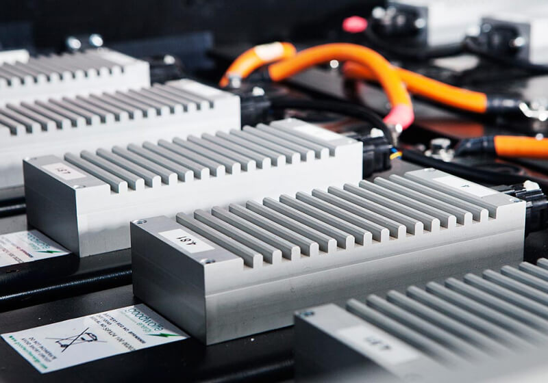 Toyota is developing a long-range, fast-charging electric car that'll ...