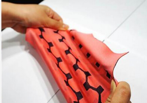 Fabric-based biobattery could power future wearables | TechSpot