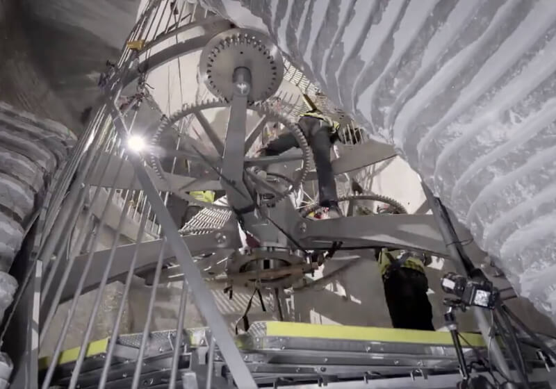 The Jeff Bezos-funded 10,000-year clock is finally being installed ...