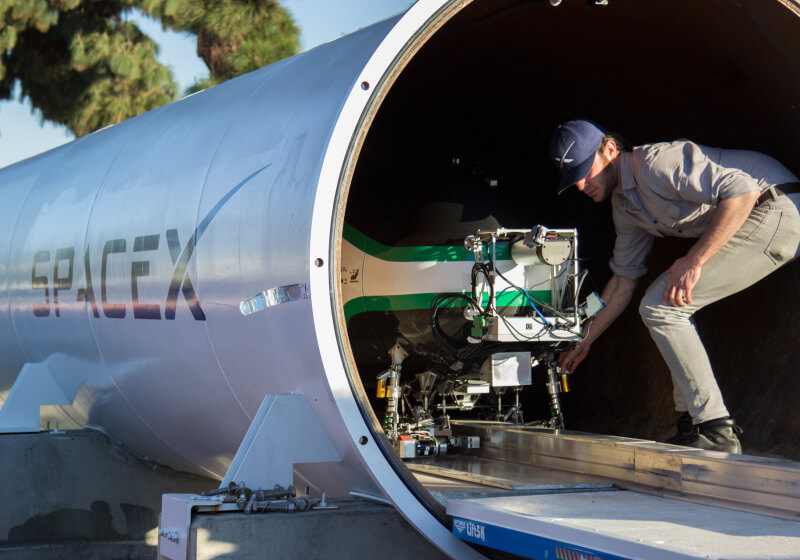 SpaceX Hyperloop team aims for new high-speed acceleration and braking ...