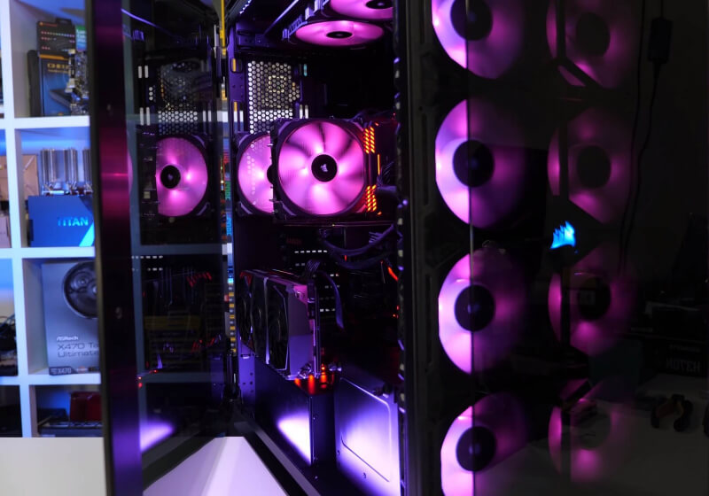 Corsair's Obsidian 1000D is official: one monstrous case that you have ...