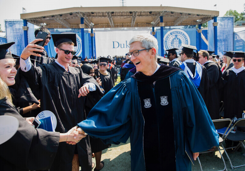Watch Tim Cook deliver commencement address to Duke University ...