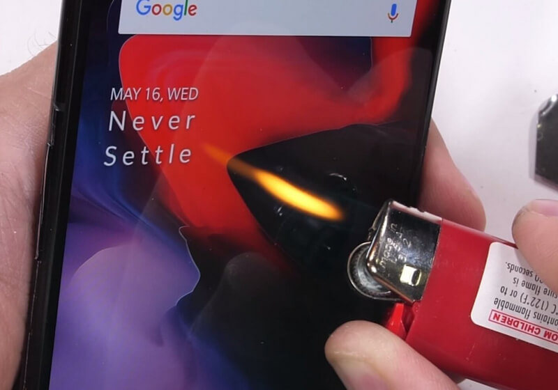 OnePlus 6 passes YouTuber's burn, bend, and scratch durability tests ...