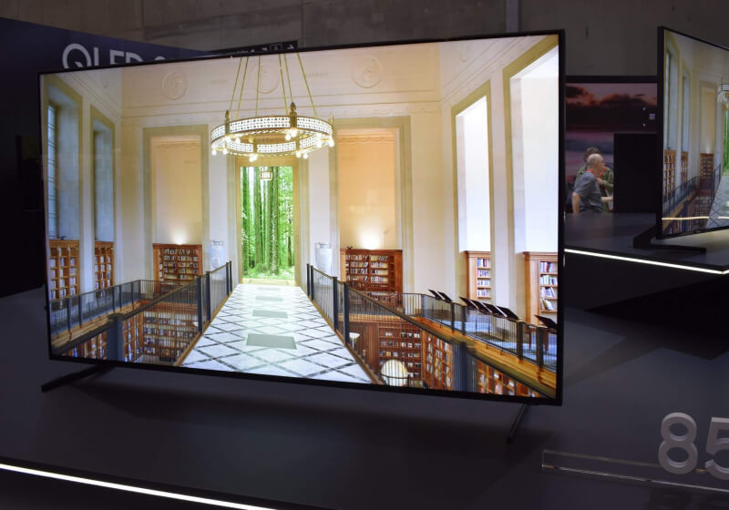 Samsung's 85-inch 8K QLED TV can now be pre-ordered for $15,000 | TechSpot