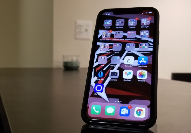 Apple is selling refurbished iPhone X models for roughly the same price ...