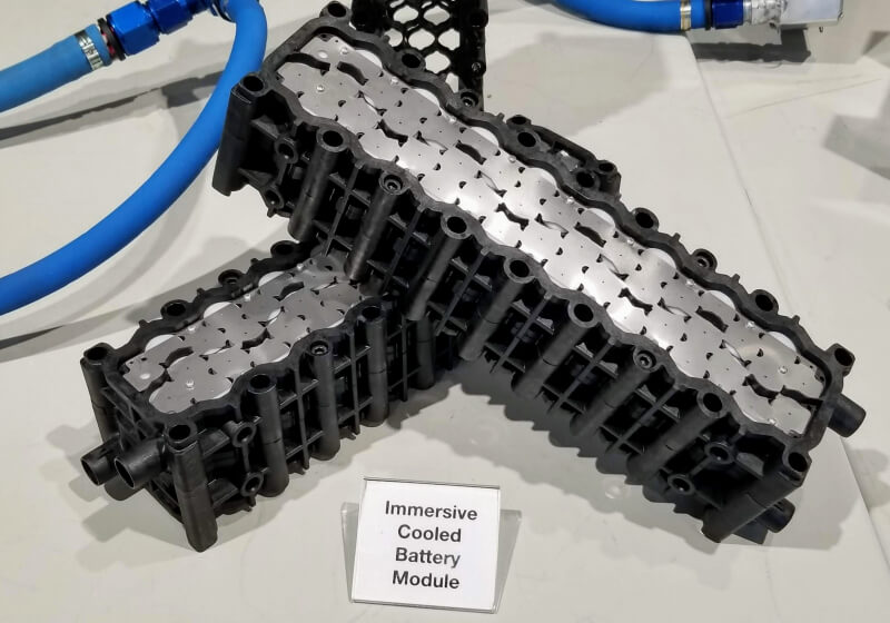Immersion cooling could make electric vehicle batteries far more efficient | TechSpot