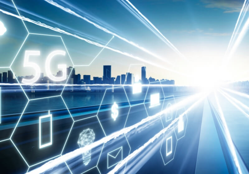 Verizon's 5G mobile service launches next month in Chicago and ...