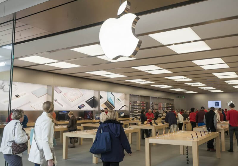 Six charged with multiple felonies in fraud ring that stole more than ...