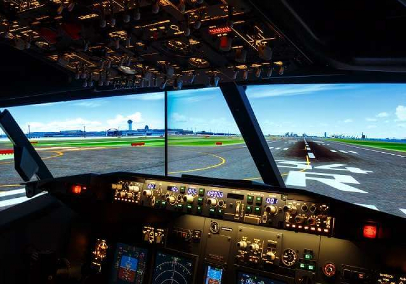 Tokyo hotel installs flight simulator in guest room | TechSpot