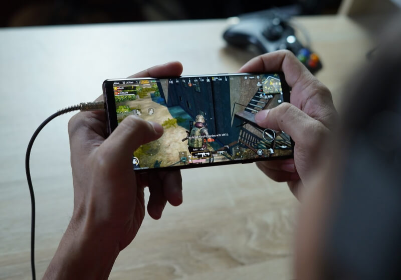 AMD's Radeon tech set to appear inside Samsung Galaxy phones in 2021 ...