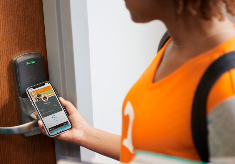 Apple is bringing contactless student IDs to more universities this ...