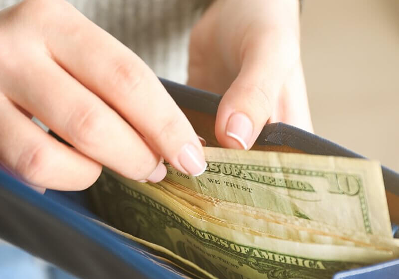 Amazon brings cash payment option to the US | TechSpot